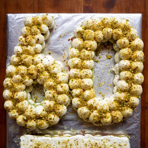 Торта Цифри по поръчка за специален повод - Baci Dolci